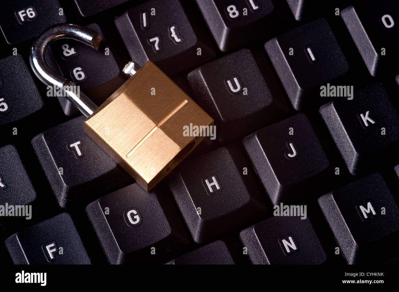 Broken computer keyboard hi-res stock photography and images - Alamy