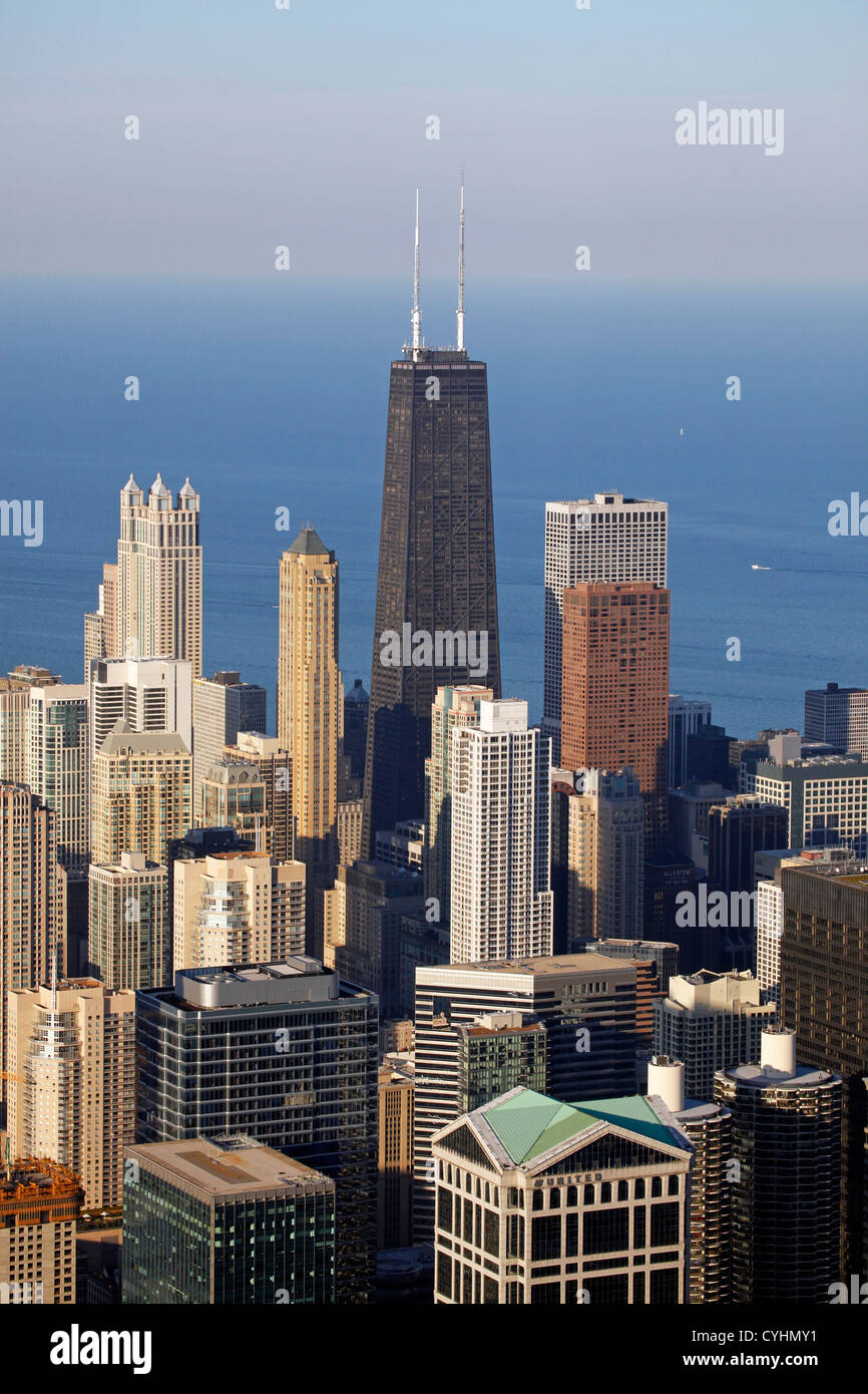 Chicago city skyline hi-res stock photography and images - Alamy