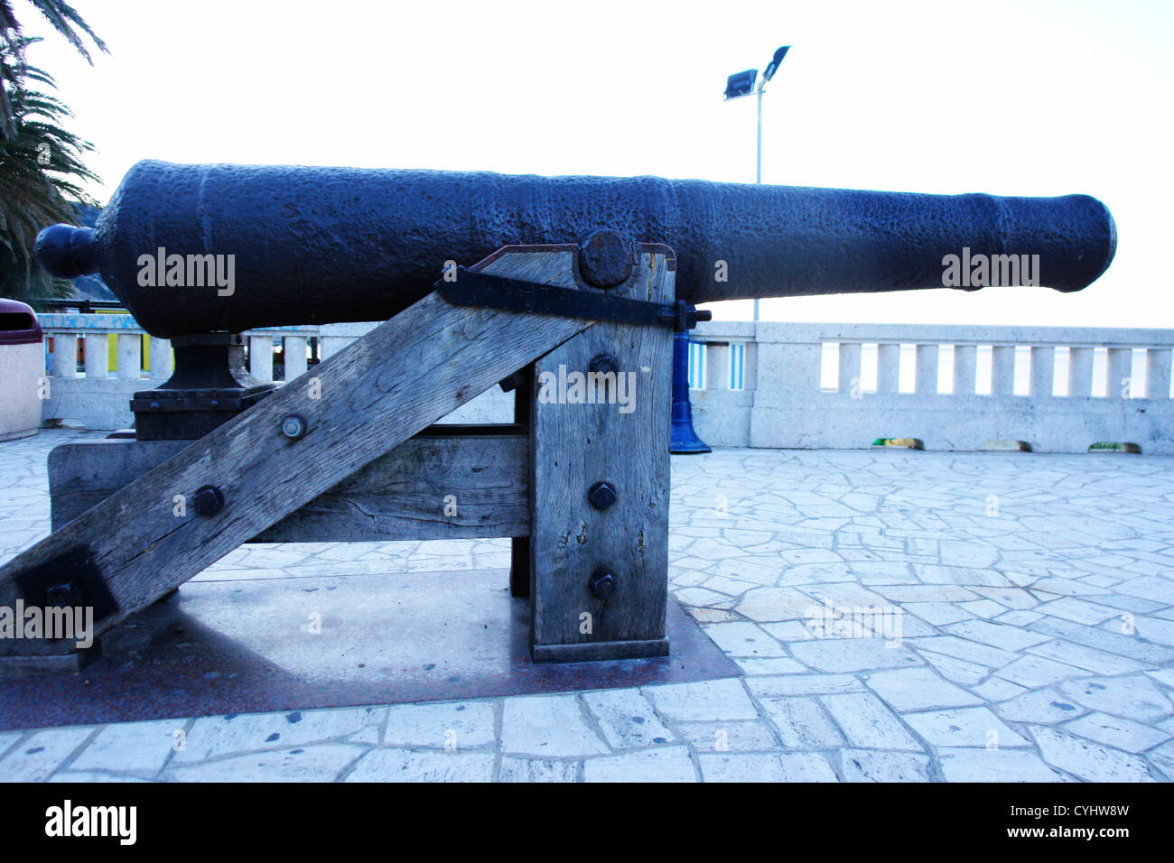Big cannon hi-res stock photography and images - Alamy