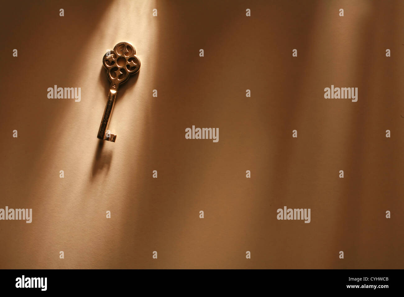 key to keys Stock Photo - Alamy