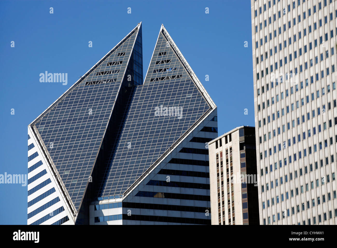 Prudential building chicago hi-res stock photography and images - Alamy