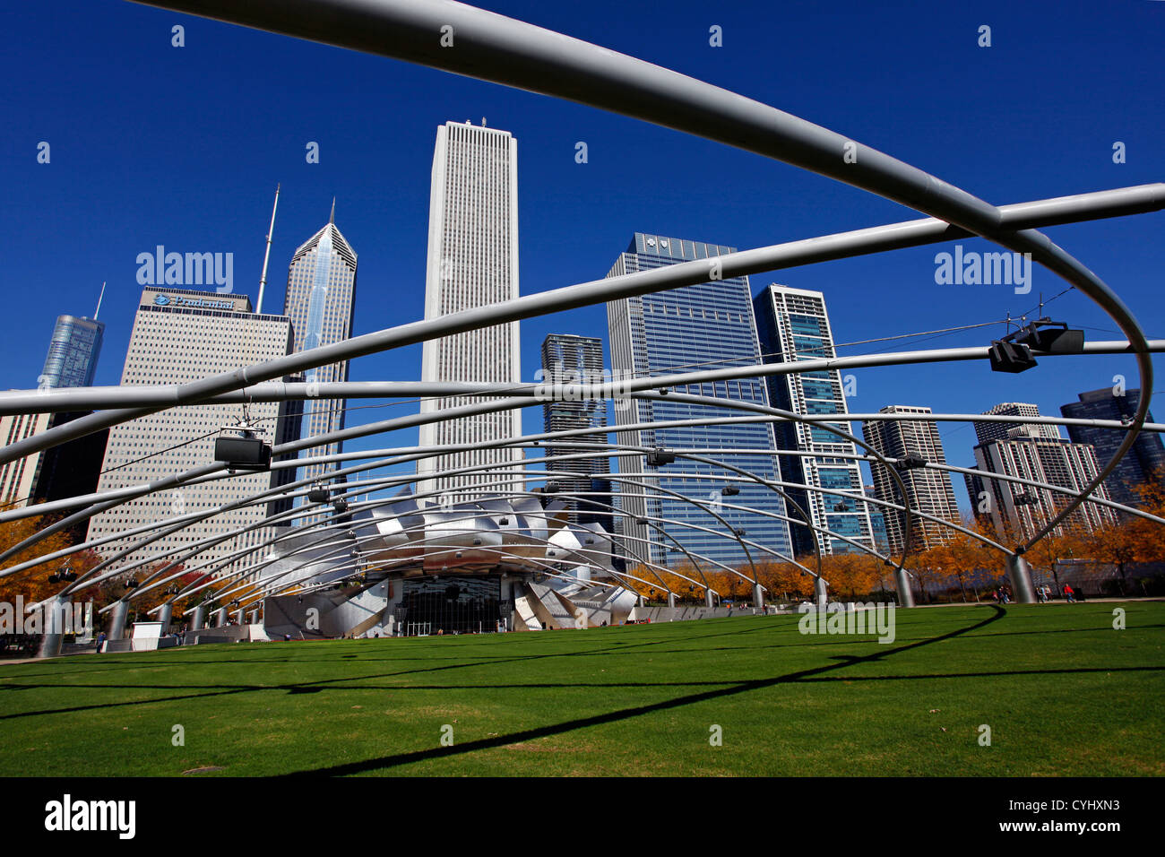 Jay Pritzker Pavilion stadium and city skyline, Chicago, Illinois ...