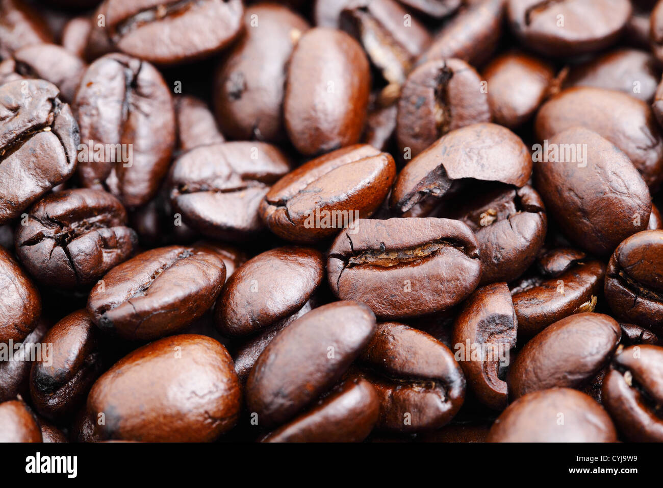 Moving coffee beans hi-res stock photography and images - Alamy