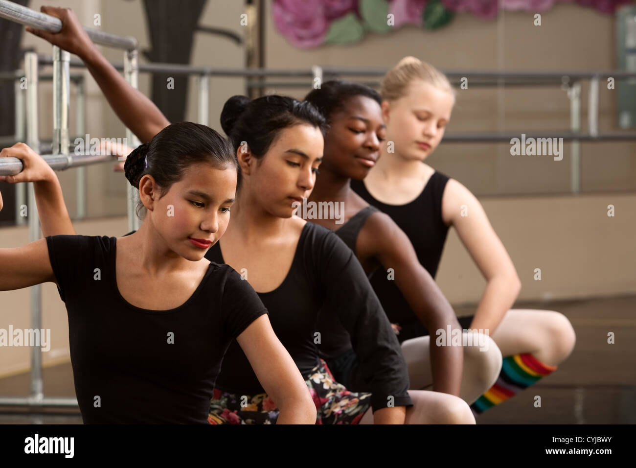 Diverse teenagers dancing hi-res stock photography and images - Alamy
