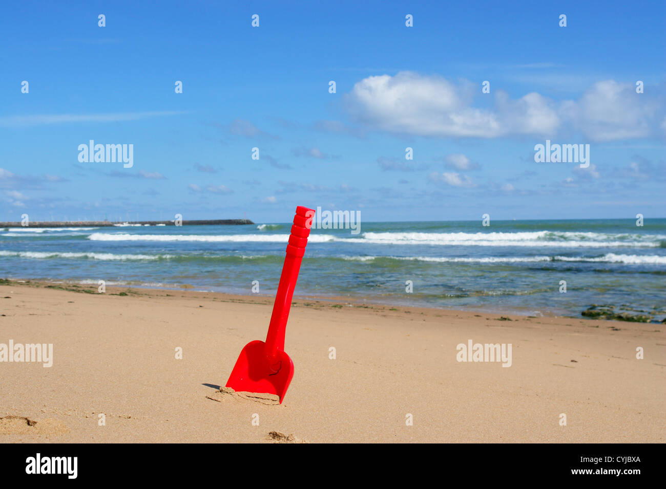 Toy shovel on sea beach hi-res stock photography and images - Alamy