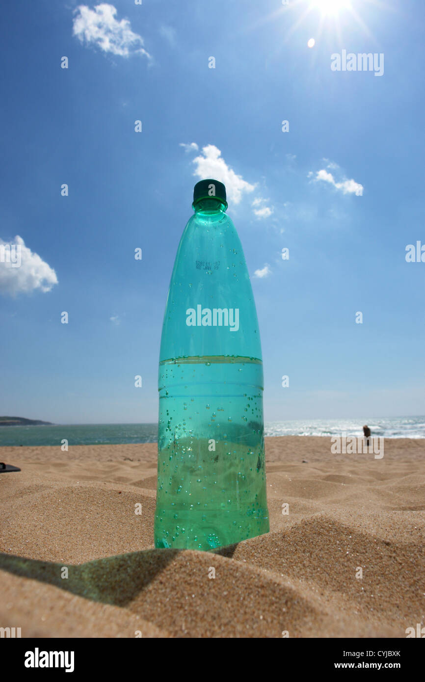water bottle at the beach on a hot day Stock Photo - Alamy