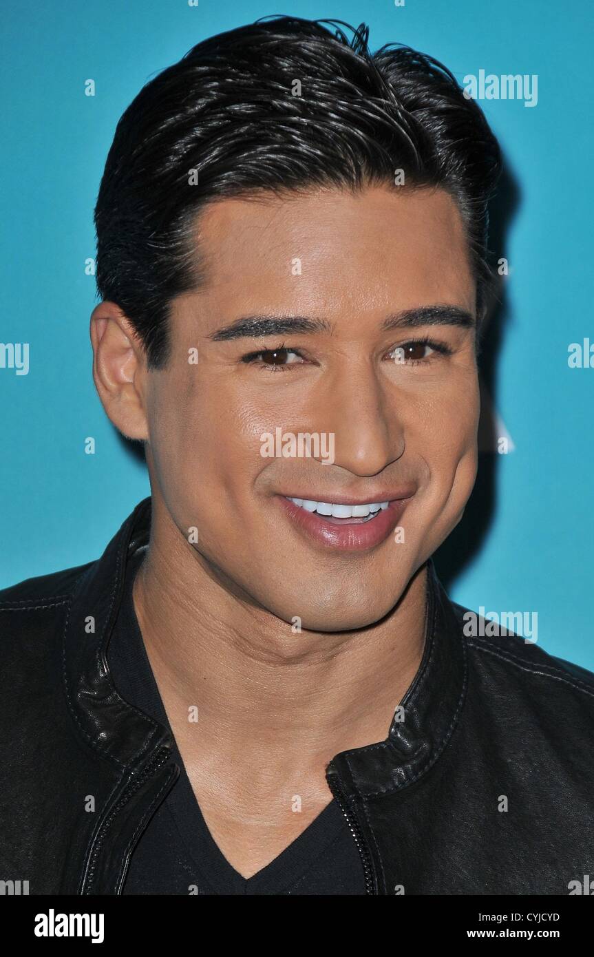 Nov 05, 2012 - Los Angeles, California, USA - Actor MARIO LOPEZ at The ...