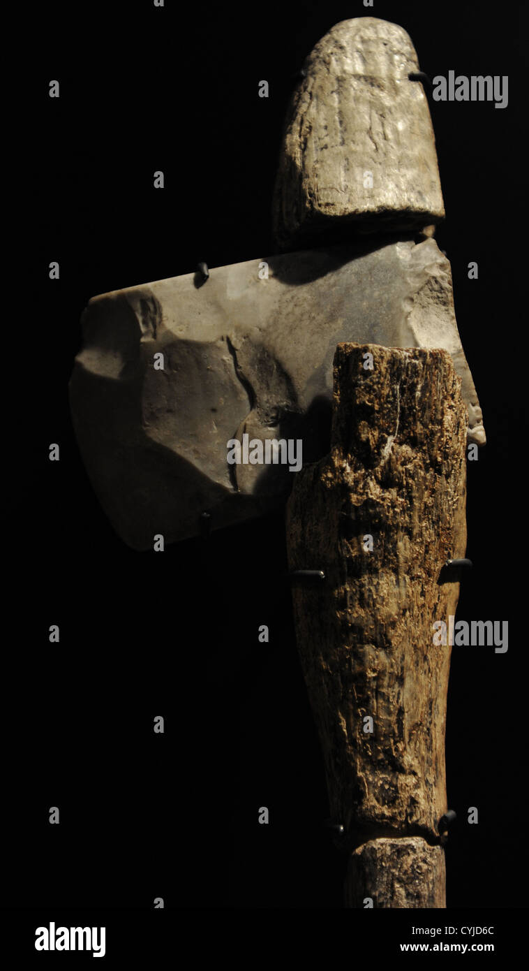 Flint axe hi-res stock photography and images - Alamy