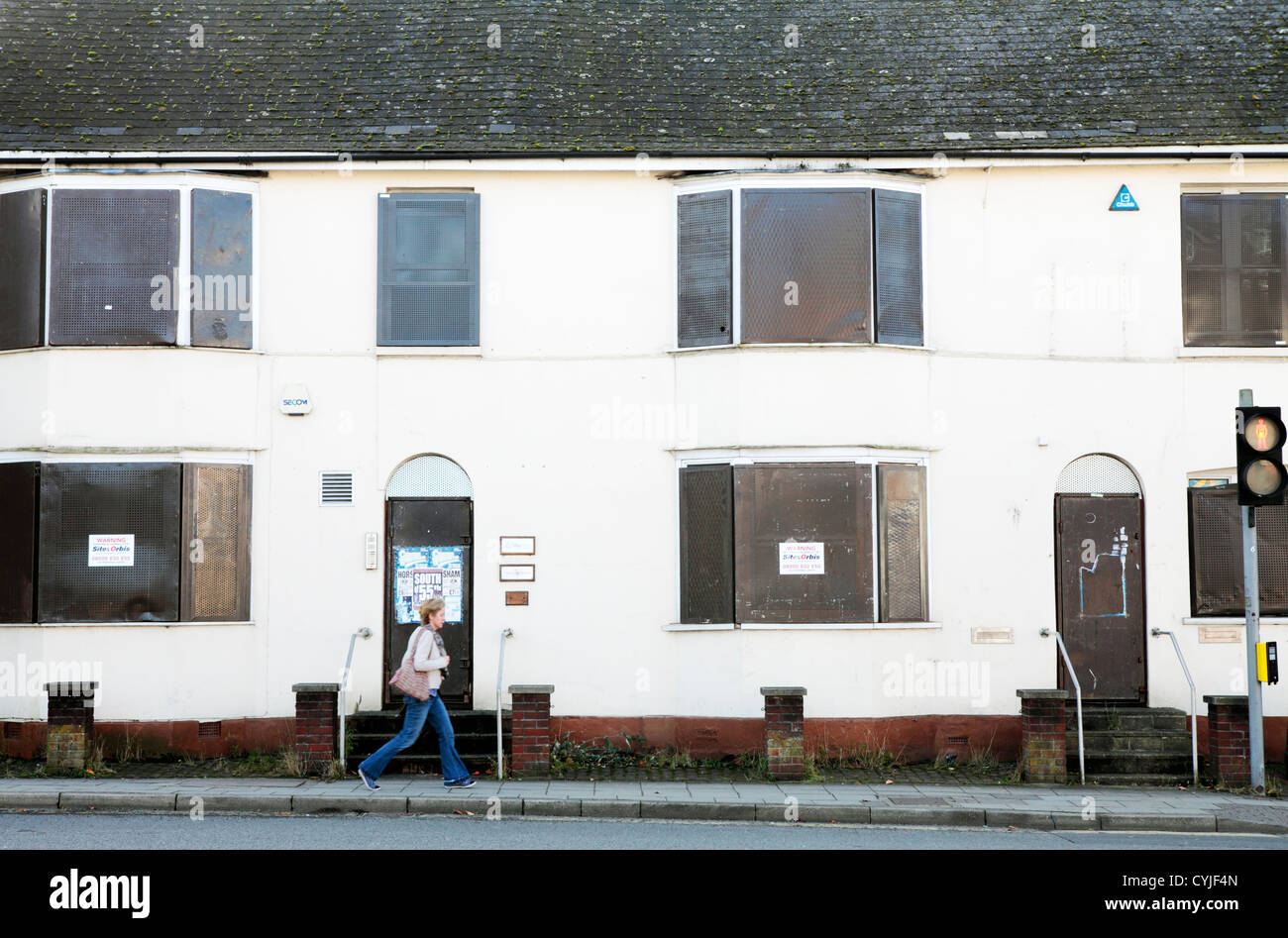 Boarded up area hi-res stock photography and images - Alamy