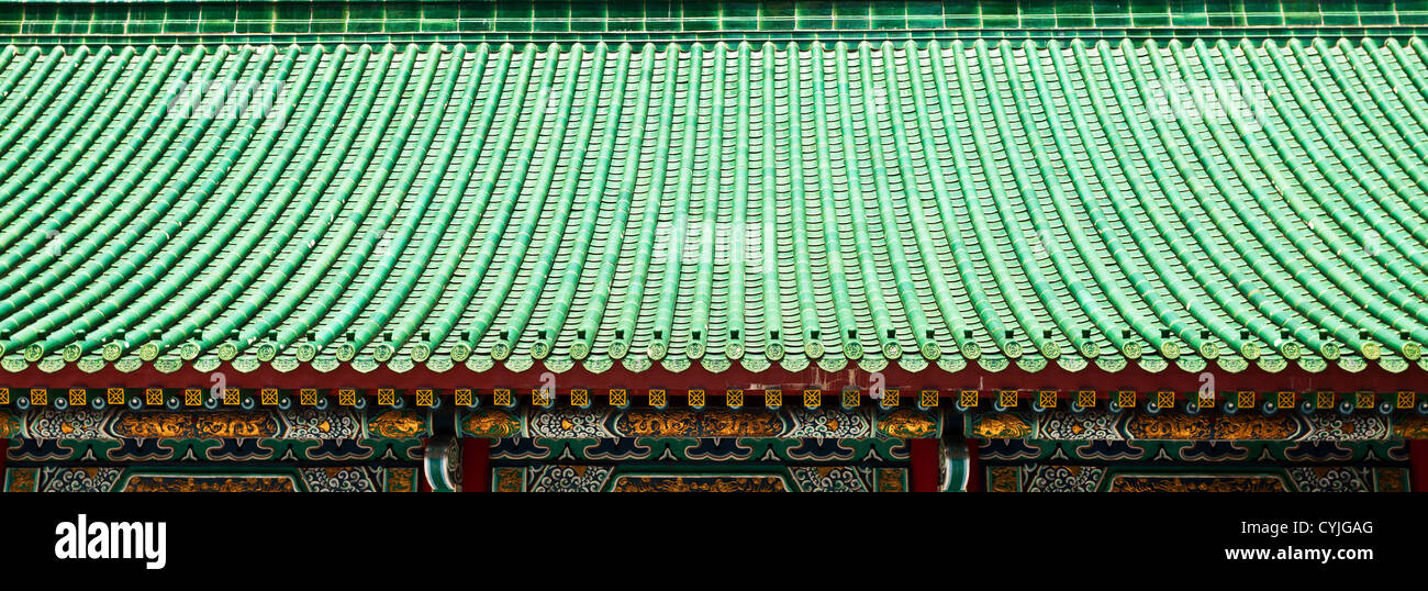 Temple roof pattern Stock Photo - Alamy