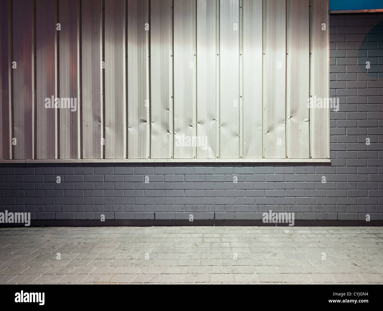 Spotlight on empty street wall Stock Photo - Alamy