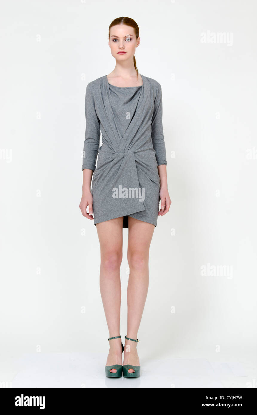 Full lenght fashion model portrait Stock Photo - Alamy