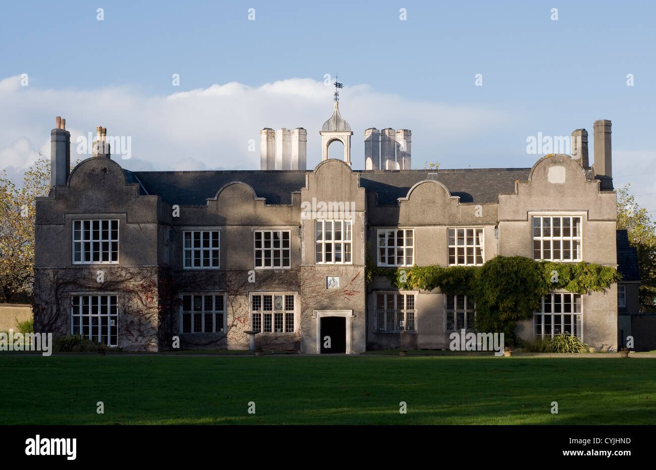 forde house ,Newton Abbot,Devon,The facade of Forde House is some 100 ...