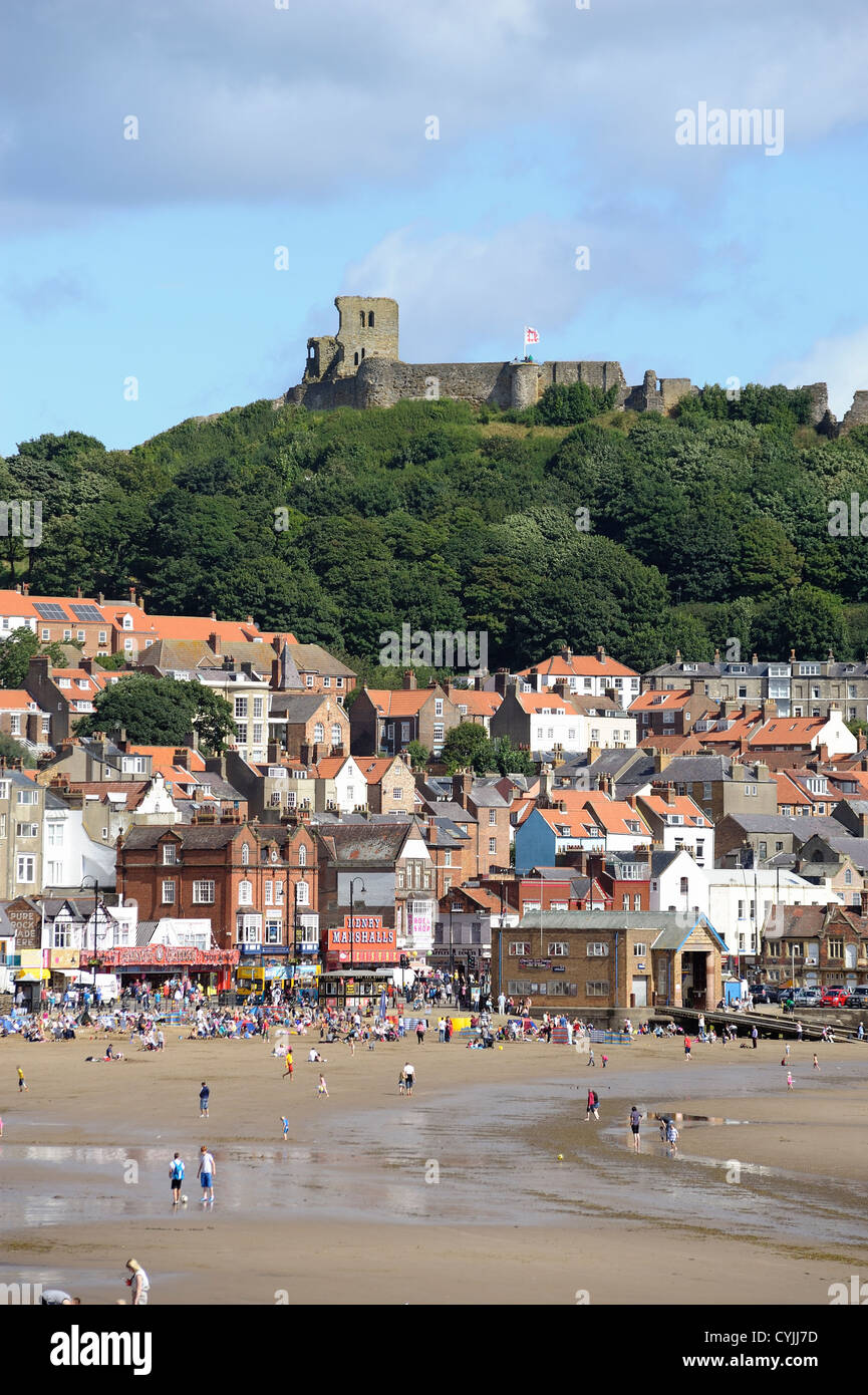 Scarborough town uk england hi-res stock photography and images - Alamy