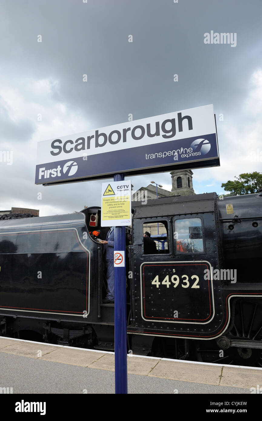 The scarborough spa express in scarborough railway station north ...