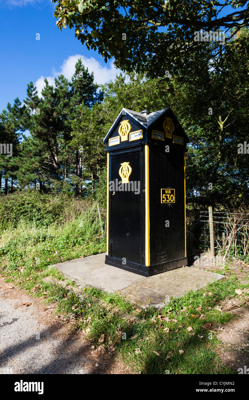 Restored AA (Automobile Association) emergency members telephone box at ...