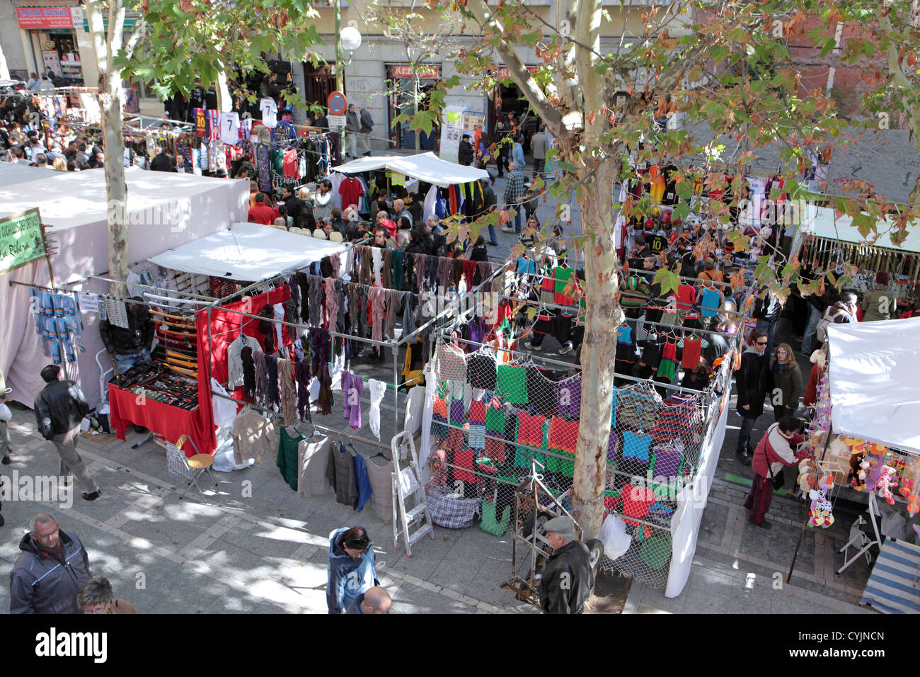 El rastro market hi-res stock photography and images - Alamy