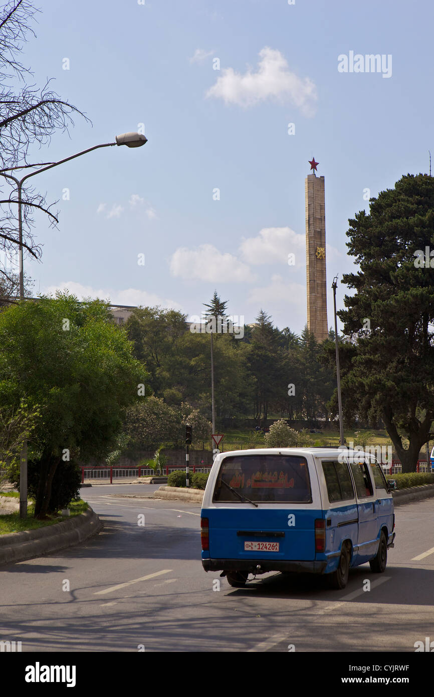 Ethiopia addis ababa road african hi-res stock photography and images ...