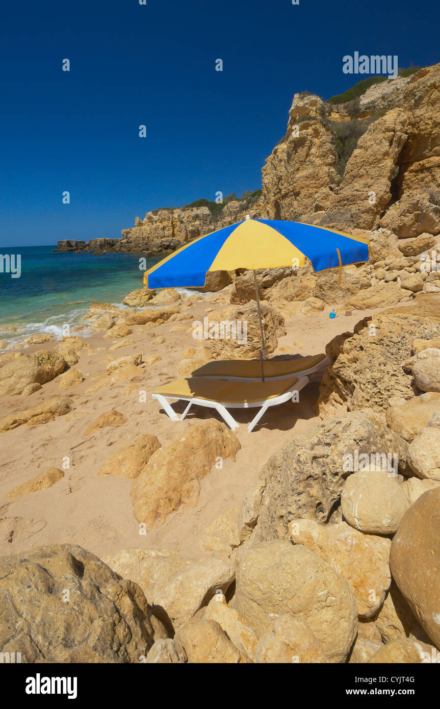 Do Castelo Beach, Albufeira, Praia Do Castelo, Algarve, Portugal ...