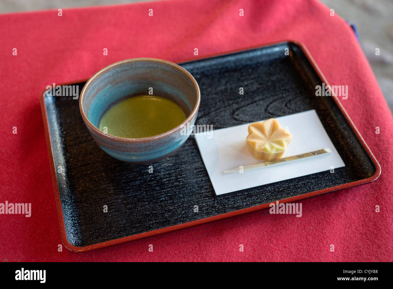 Wagashi hi-res stock photography and images - Alamy