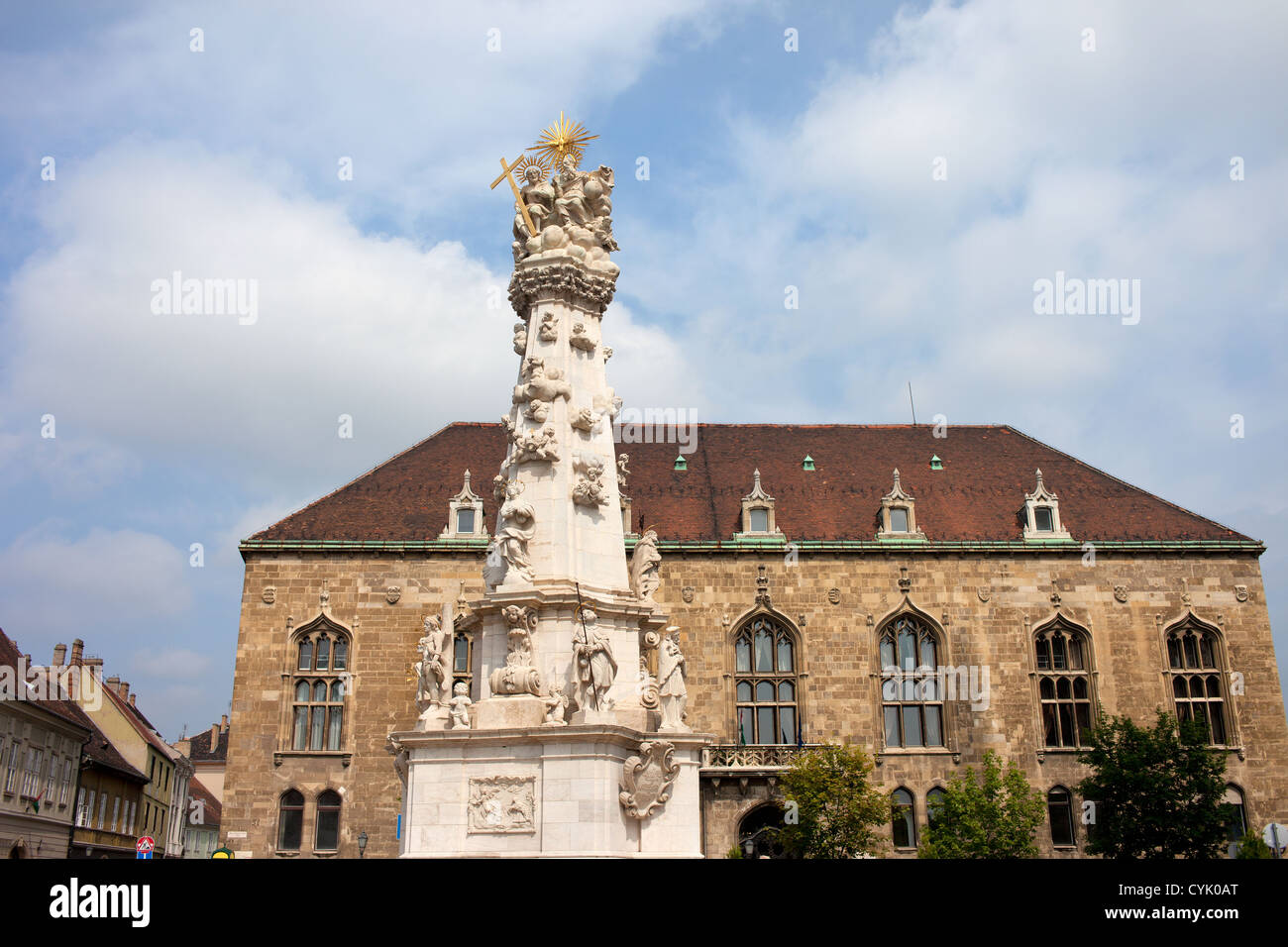 Baroque style Holy Trinity Column and The House of Hungarian Wines in ...