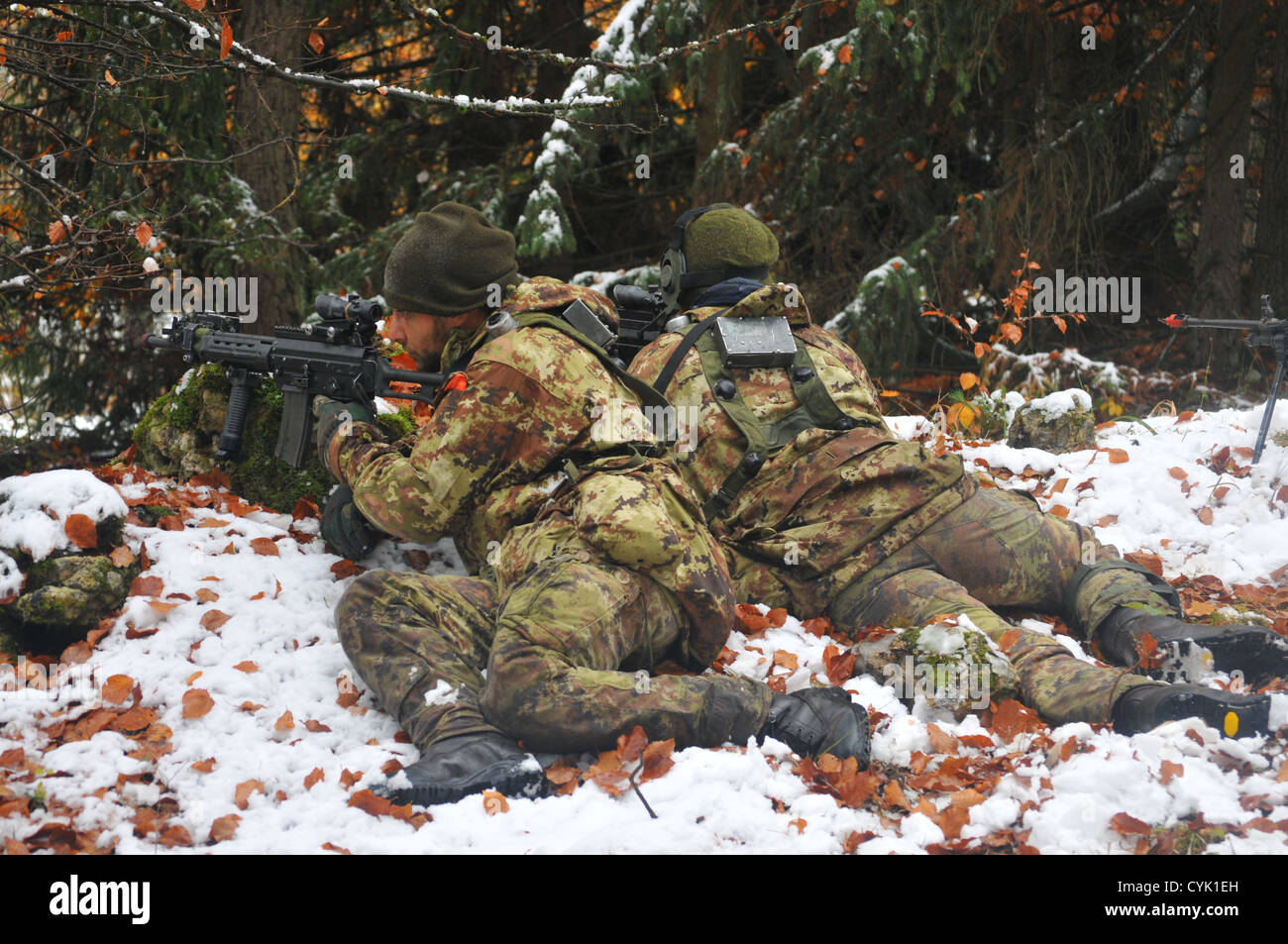 Italian soldiers from the 183rd Airborne Regiment pull security during ...