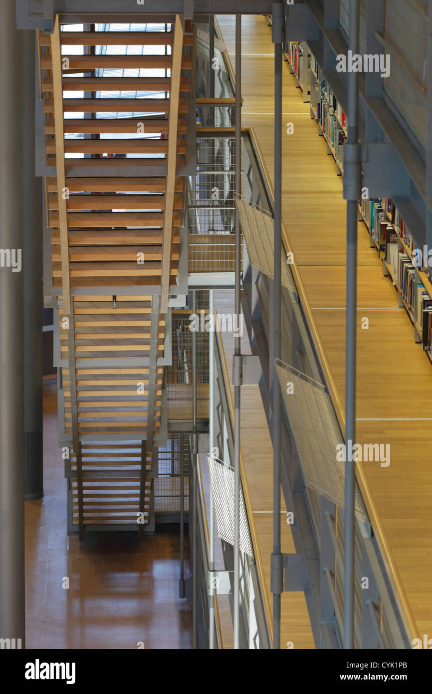 TU Delft Library, Delft, Netherlands. Architect: Mecanoo Architecten ...