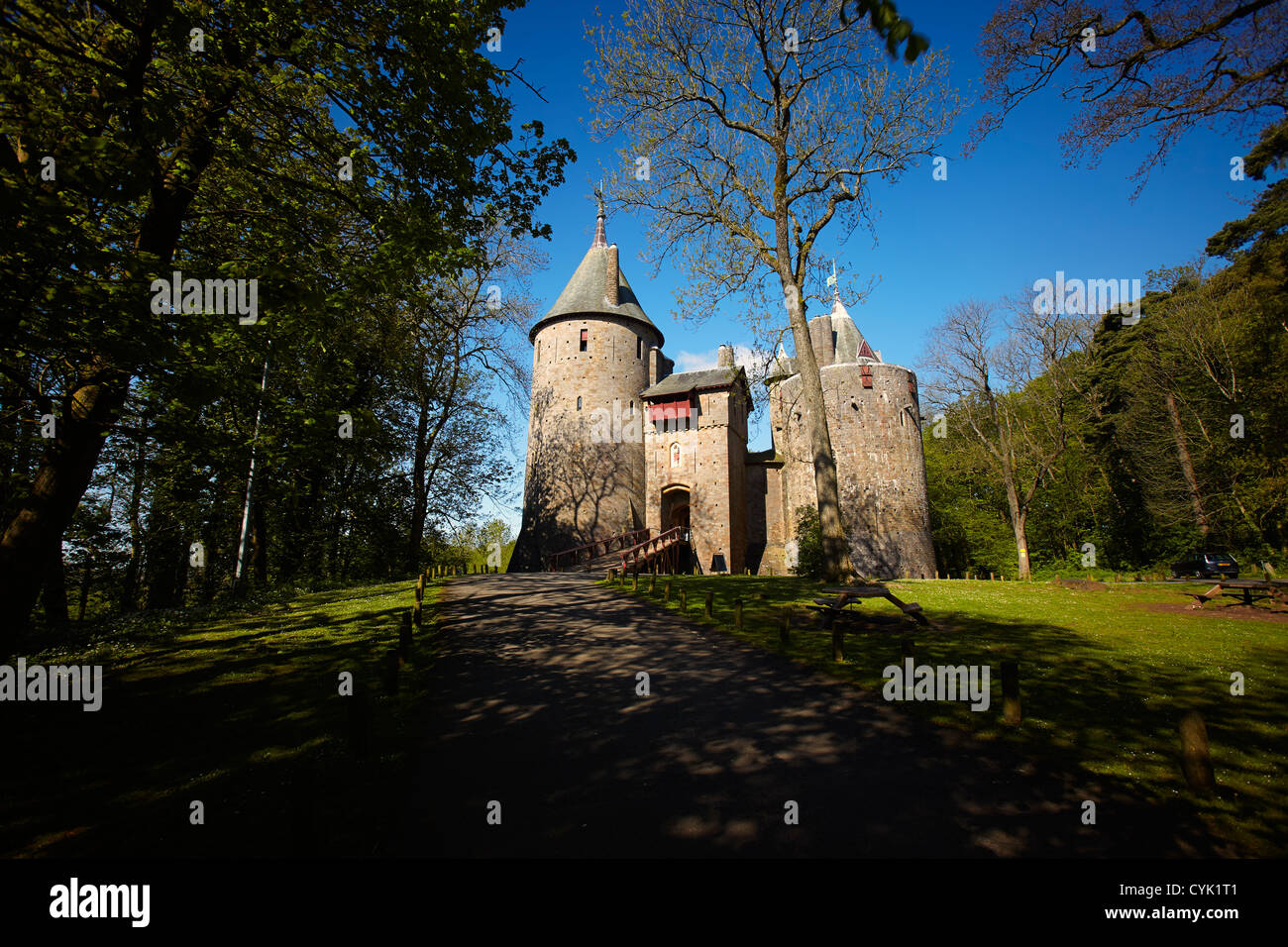 Castell coch hi-res stock photography and images - Alamy