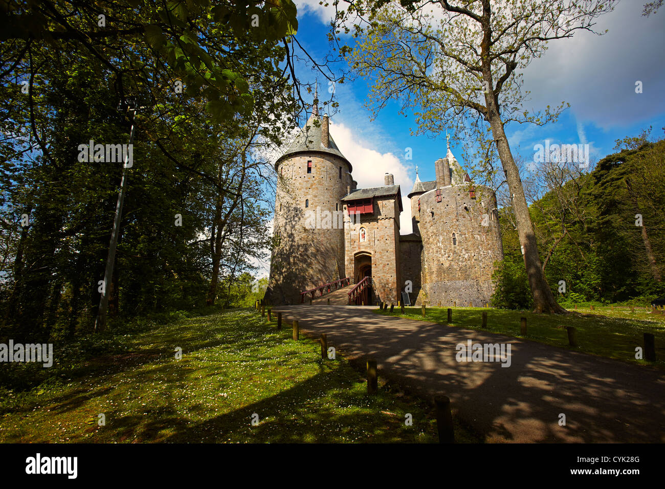 Castell coch hi-res stock photography and images - Alamy