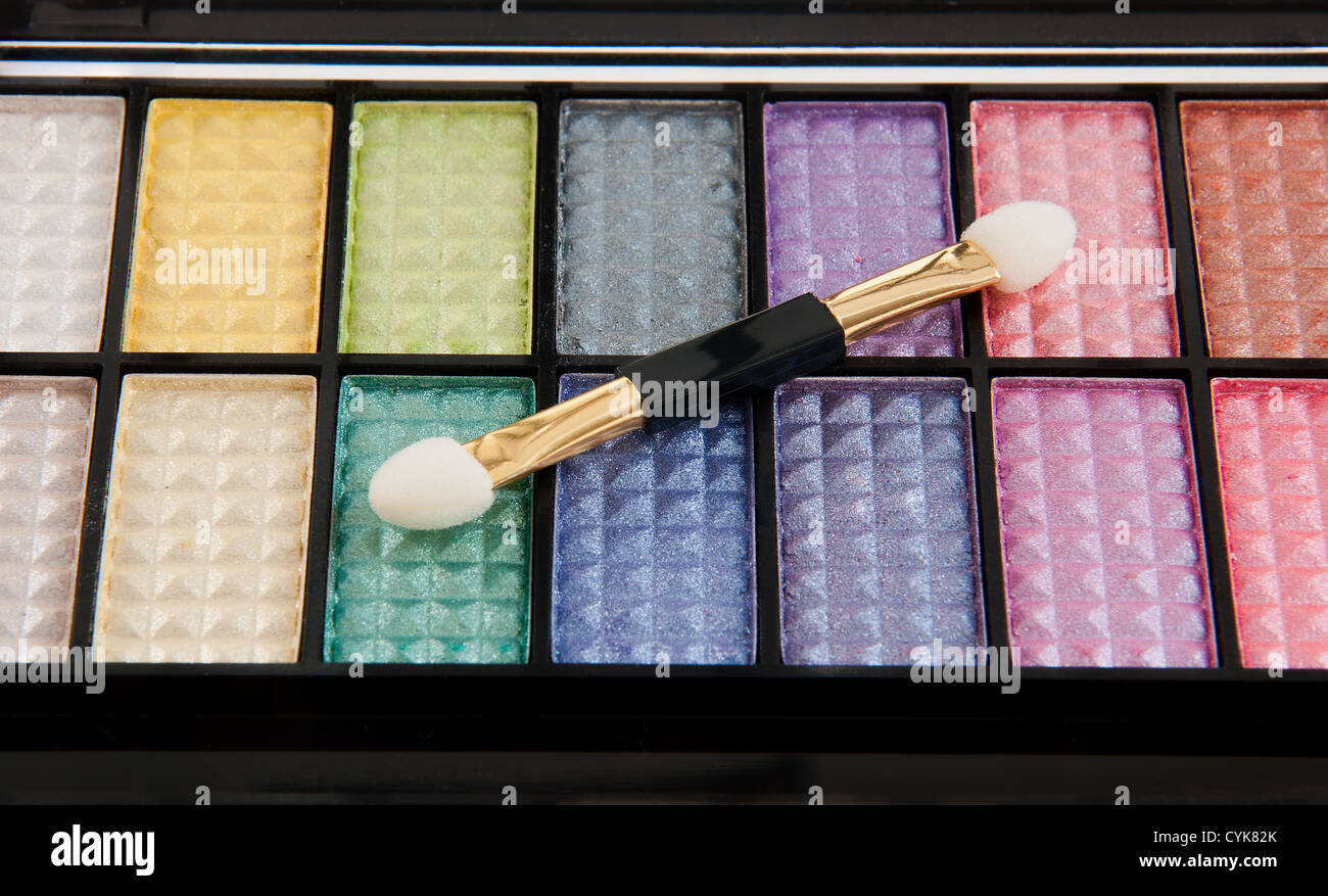 Make-up Artist palette of eye shadow colors Stock Photo - Alamy