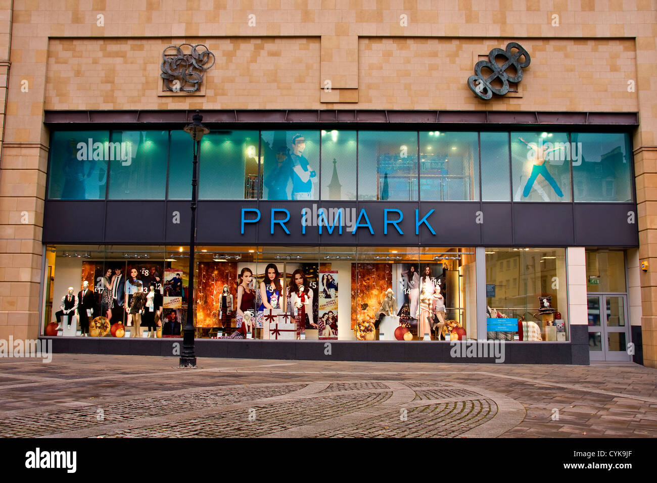 Primark interior hi-res stock photography and images - Alamy
