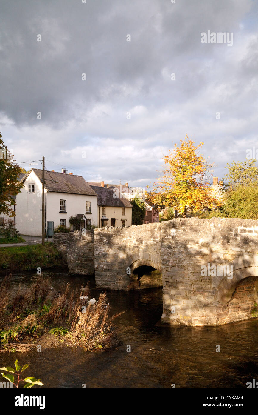 The historic 15th century stone packhorse bridge in the village of Clun ...