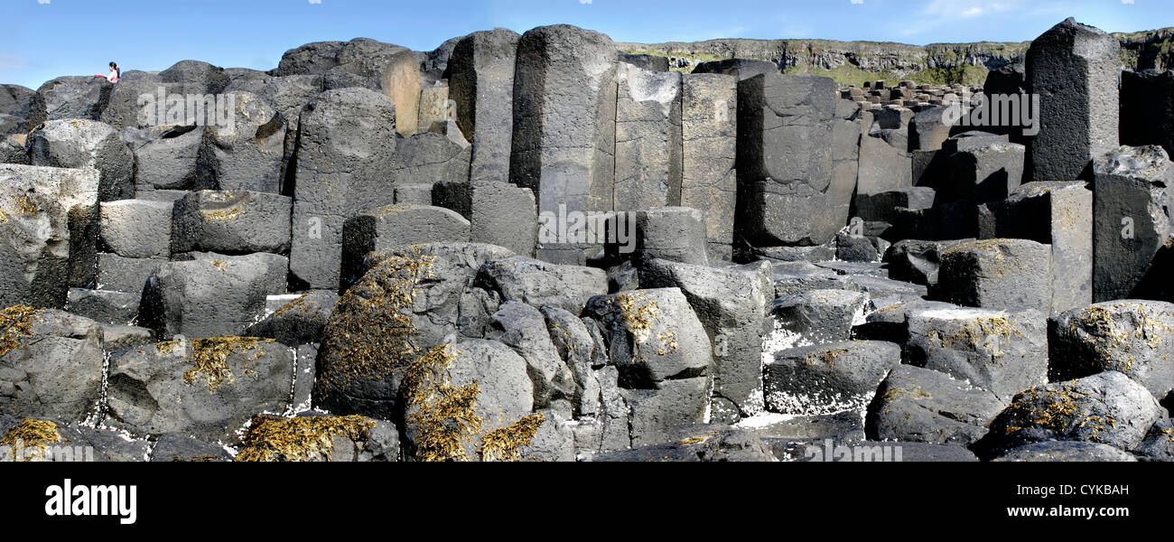 Polygonal columns of layered basalt at the Giant's Causeway, Antrim ...
