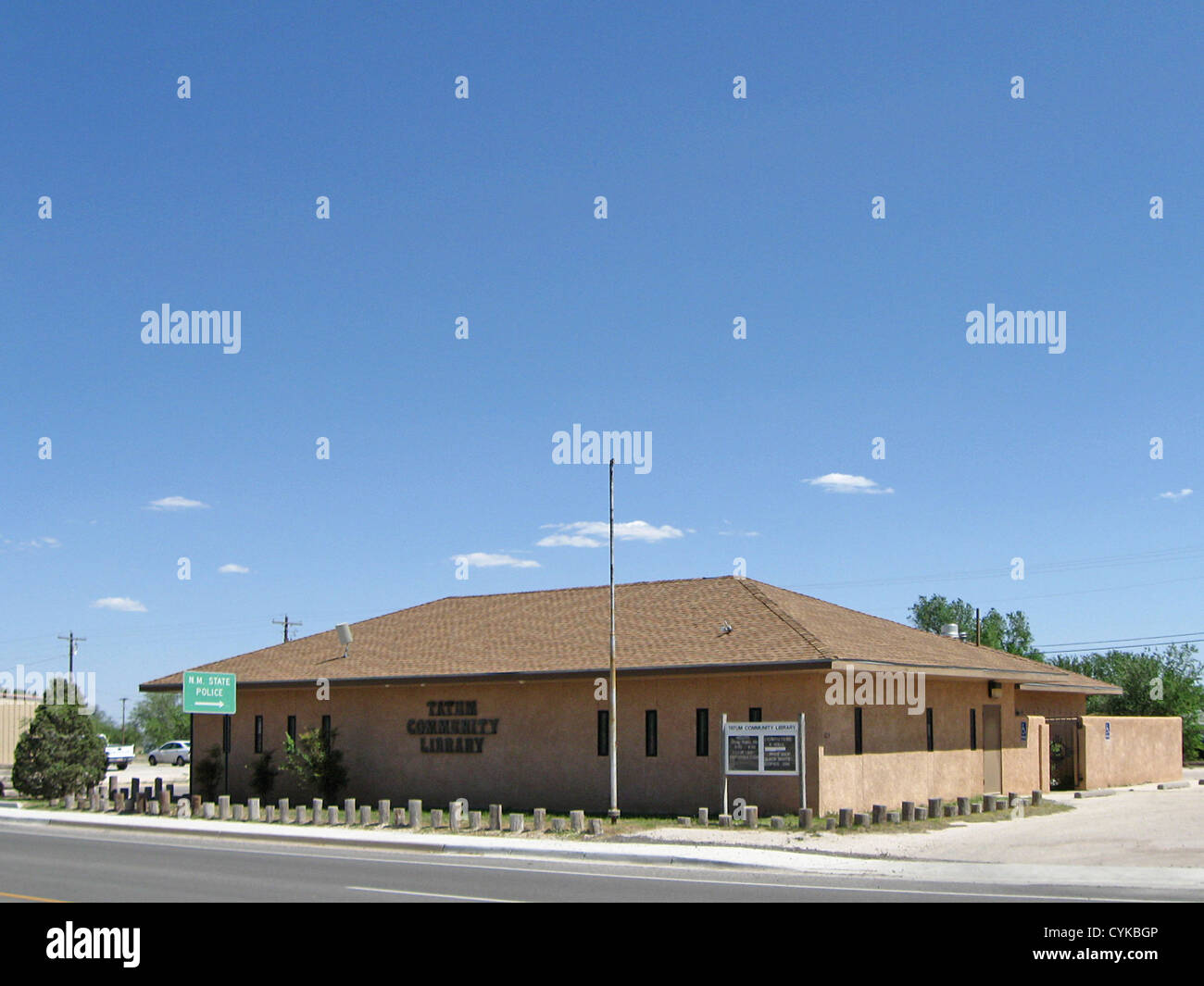 Community library hi-res stock photography and images - Alamy