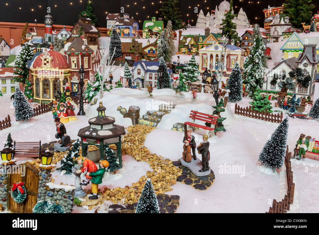 Museum display vintage christmas hi-res stock photography and images ...