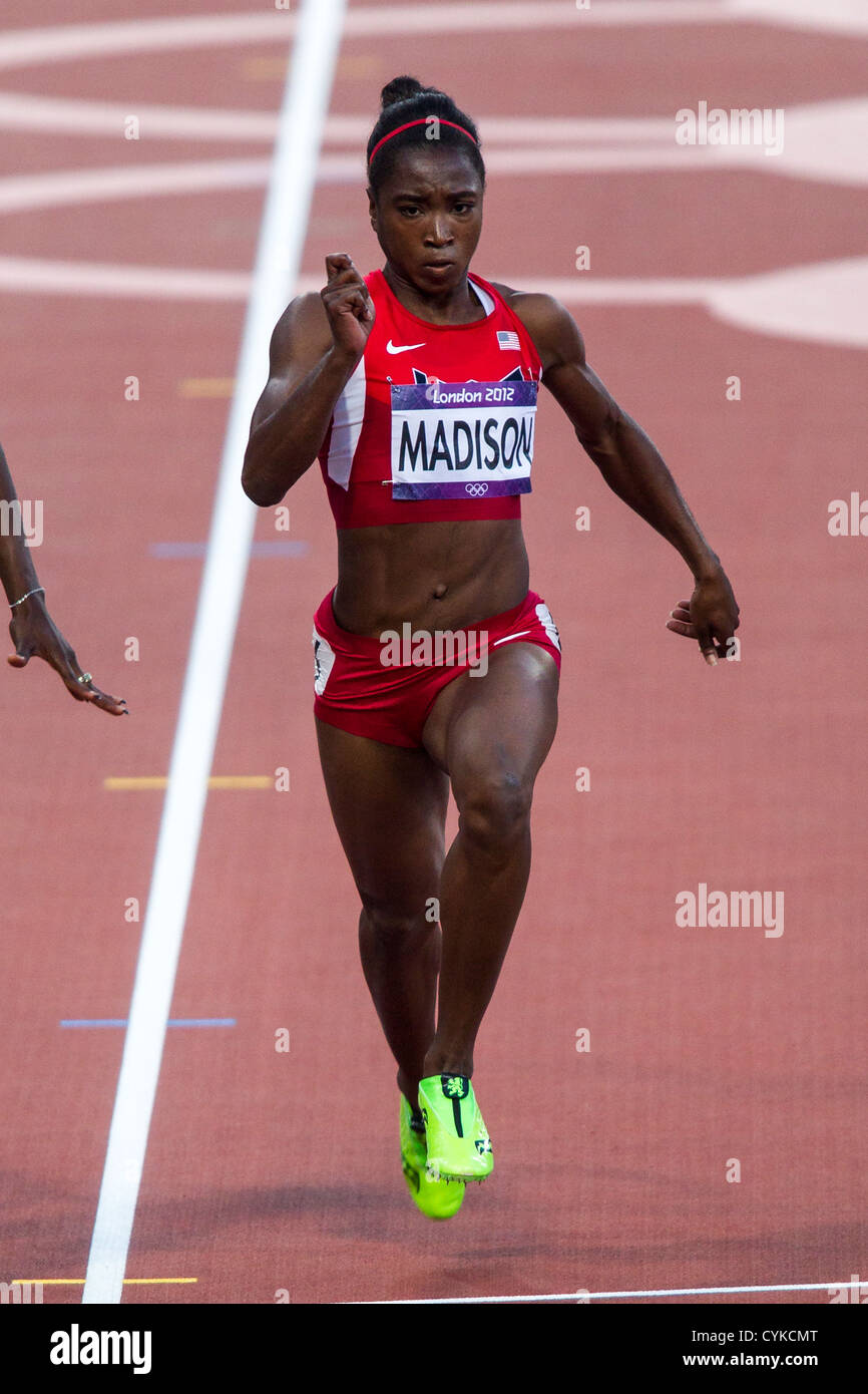 100 meter women sprinters hi-res stock photography and images - Alamy