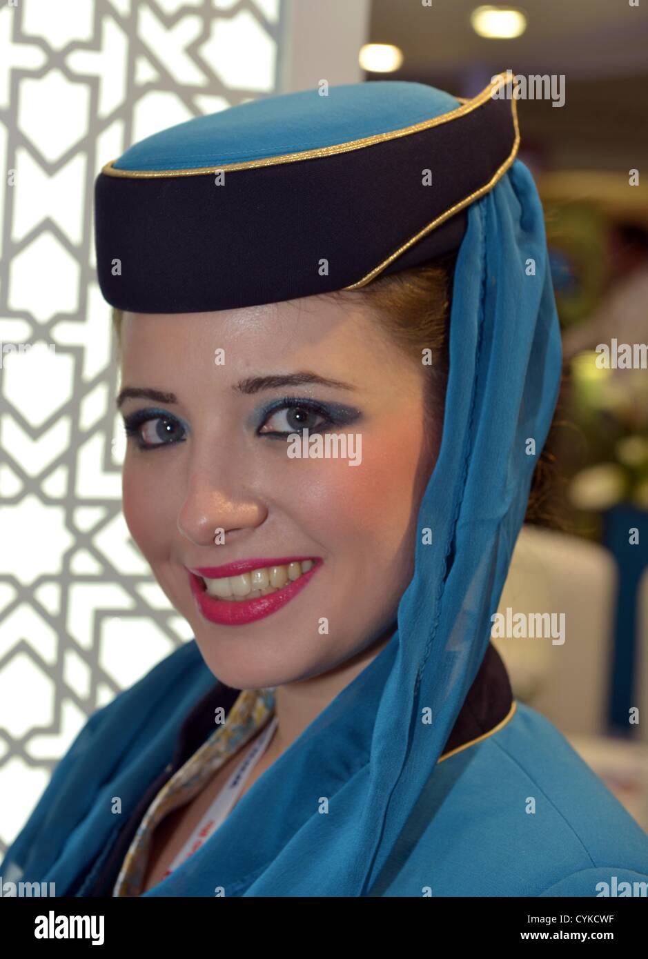 Oman air cabin crew hi-res stock photography and images - Alamy