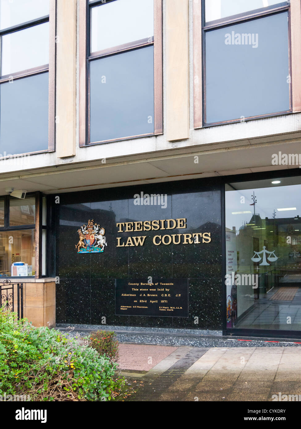 Family court for hi-res stock photography and images - Alamy