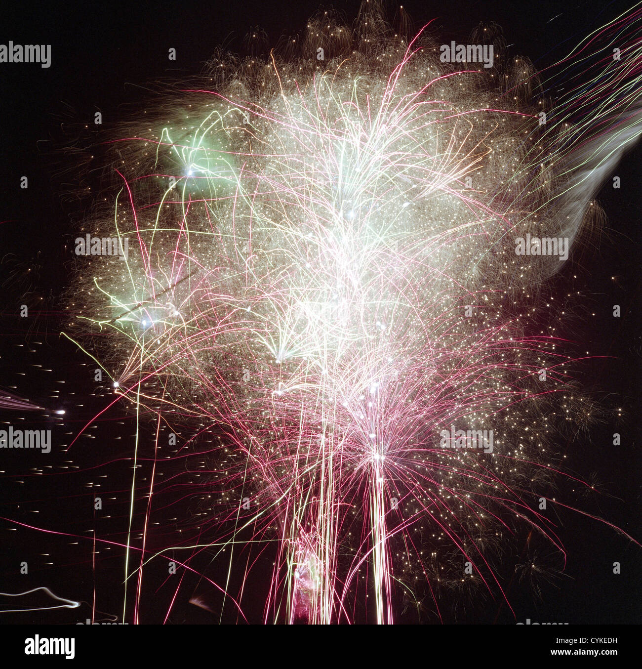 Fireworks on bonfire night Stock Photo - Alamy