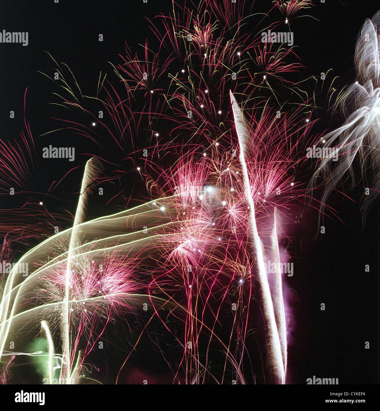 Firework patterns hi-res stock photography and images - Alamy