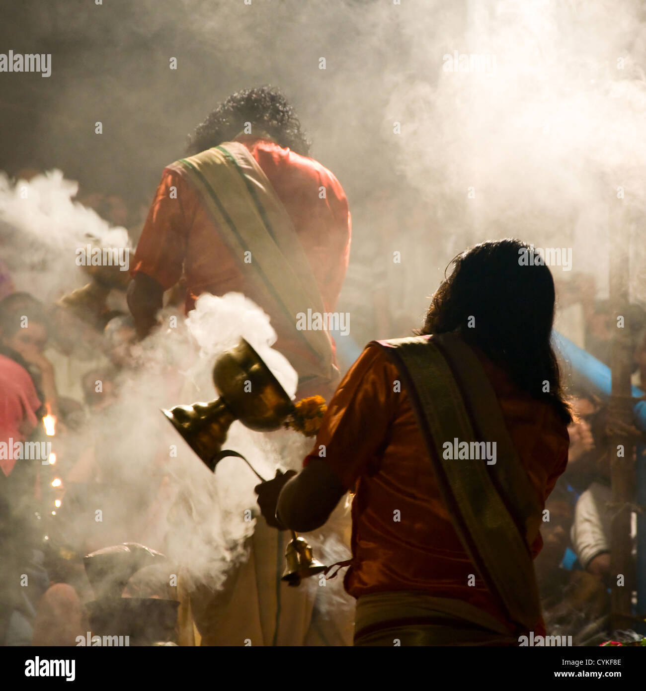 Ganga aarti varanasi hi-res stock photography and images - Alamy