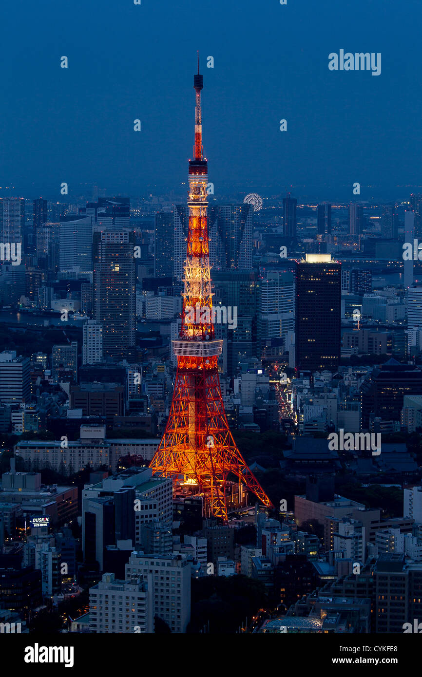 Roppongi hills mori tower hi-res stock photography and images - Alamy