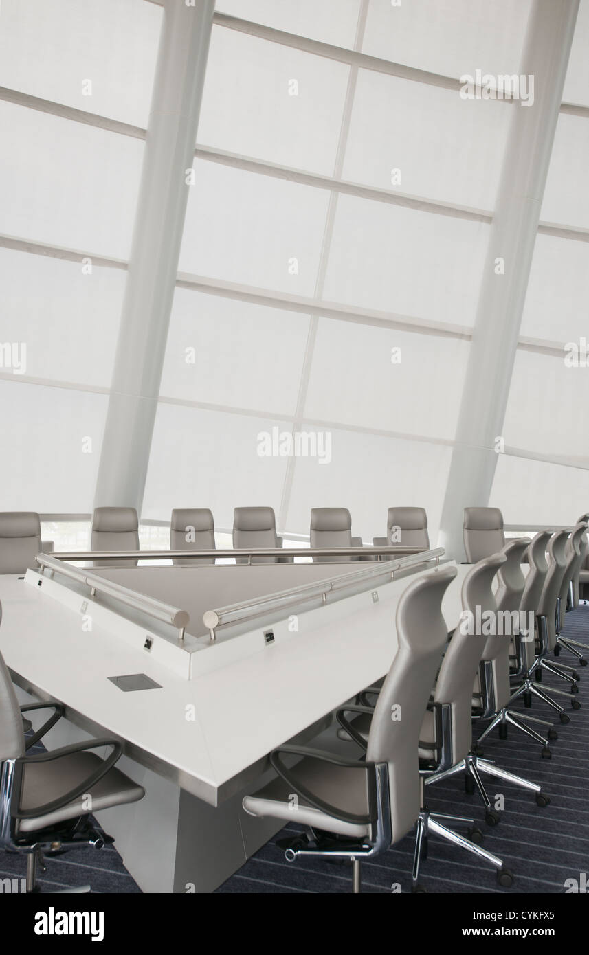 White, modern office conference room Stock Photo - Alamy