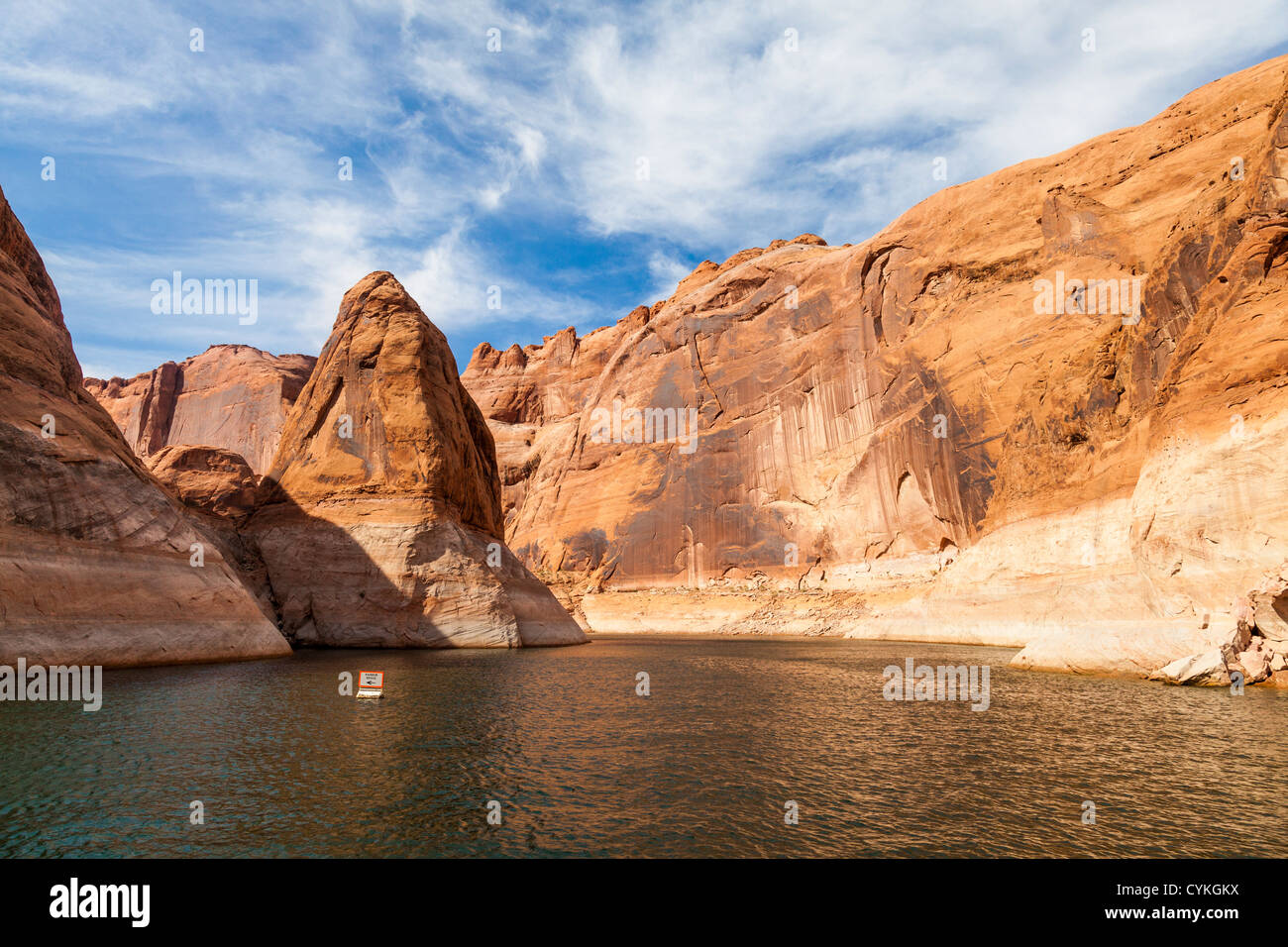 Lake Powell and the Glen Canyon National Recreation area, covering over ...