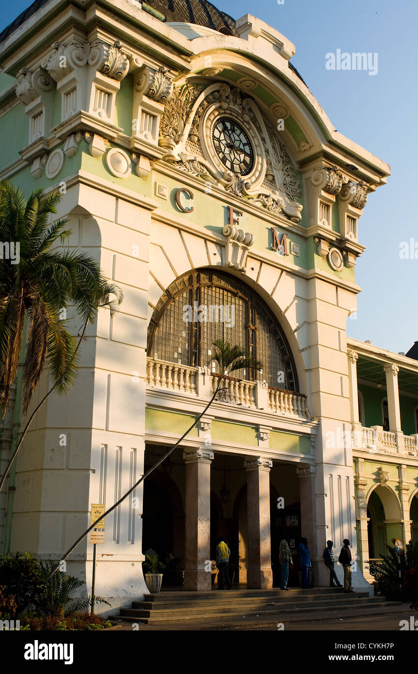 Maputo railway station hi-res stock photography and images - Alamy