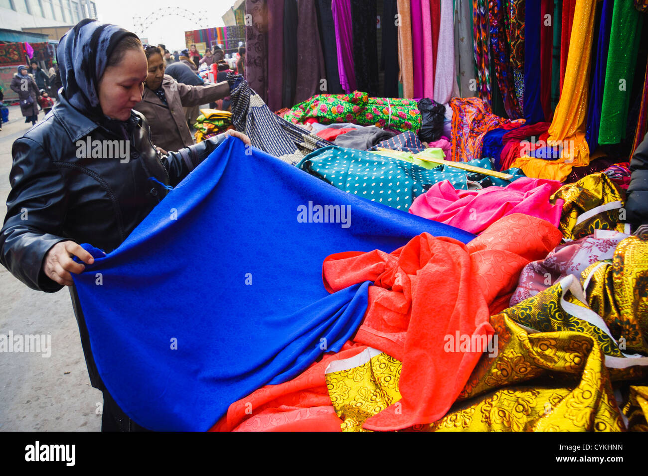 Uyghur woman turpan xinjiang hi-res stock photography and images - Alamy