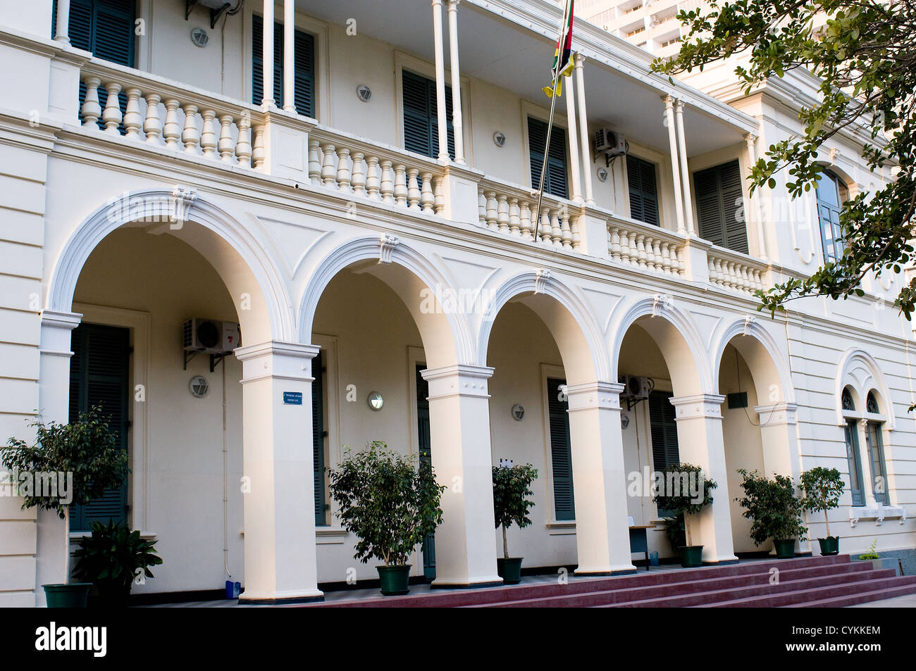 Portuguese colonial building maputo mozambique hi-res stock photography ...