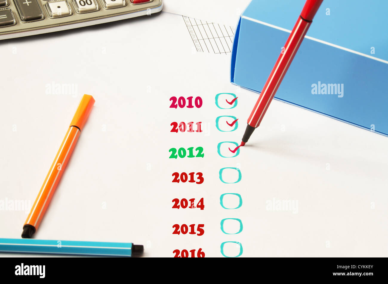 Checklist with green check isolated on white Stock Photo - Alamy