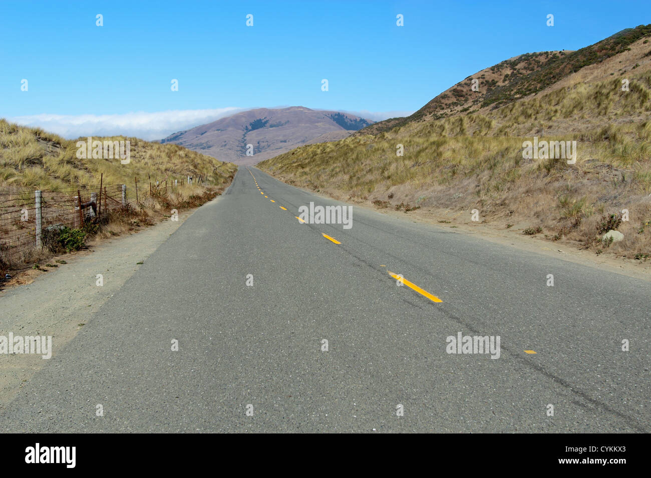 Mendocino coast road hi-res stock photography and images - Alamy