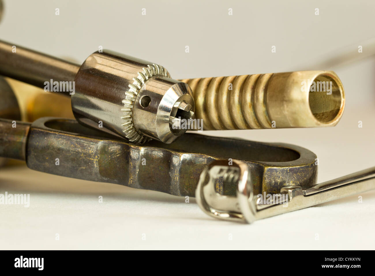 Hospital surgical instruments hi-res stock photography and images - Alamy